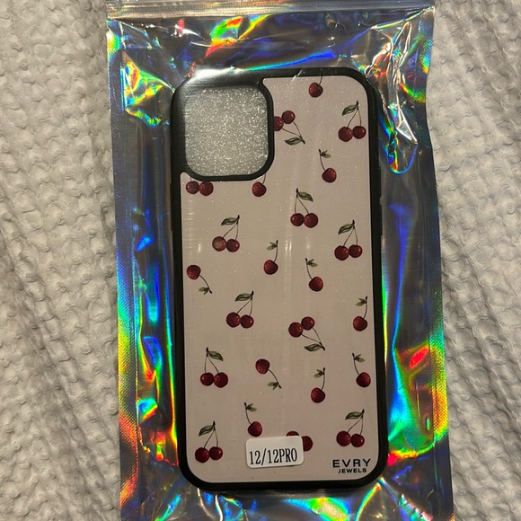 Evry Jeweles | Cell Phones & Accessories | Cherry Phonecase For Iphone ...